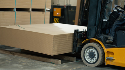 Understanding and Preventing Material Handling Injuries | Risk ...